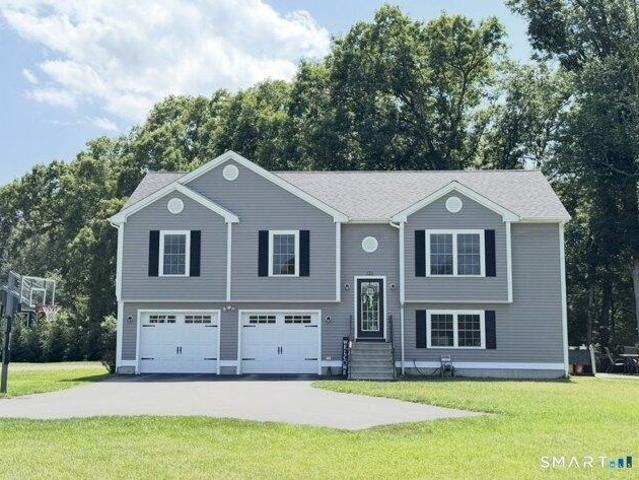 3 bedroom, Brooklyn CT 06234 104568657