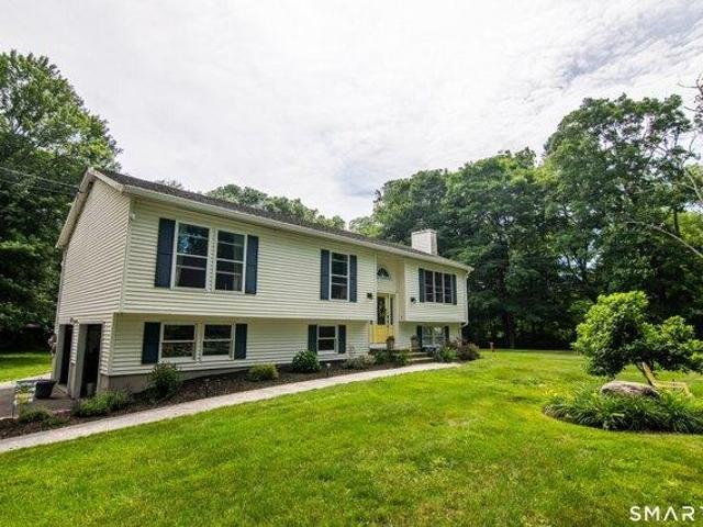 3 bedroom, Brooklyn CT 06234 105104674