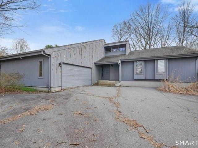 3 bedroom, Brooklyn CT 06234 102255905