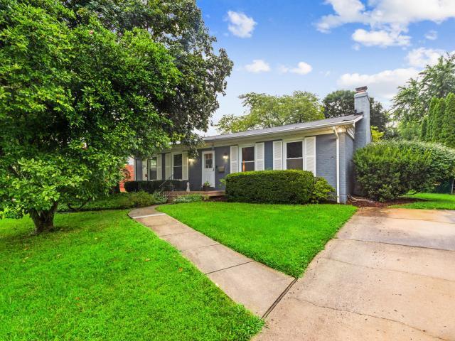 3 bedroom, Brooklyn MD 21093 104946360