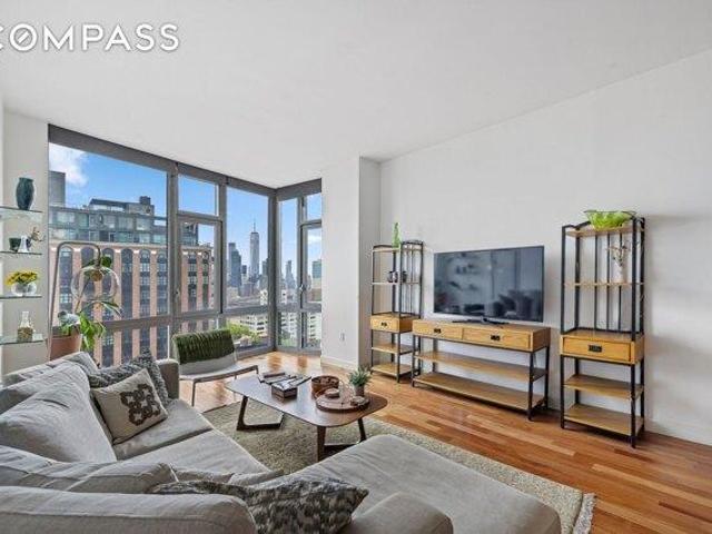 3 bedroom, Brooklyn NY 11201 102528356