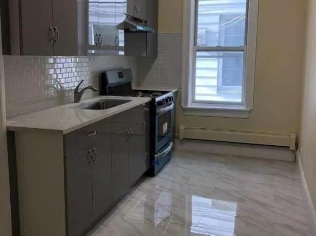 3 bedroom, BROOKLYN NY 11209 42355676