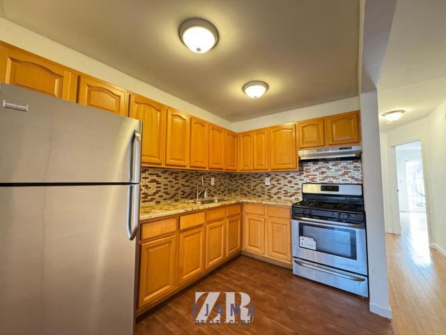 3 bedroom, Brooklyn NY 11225 LS85171486