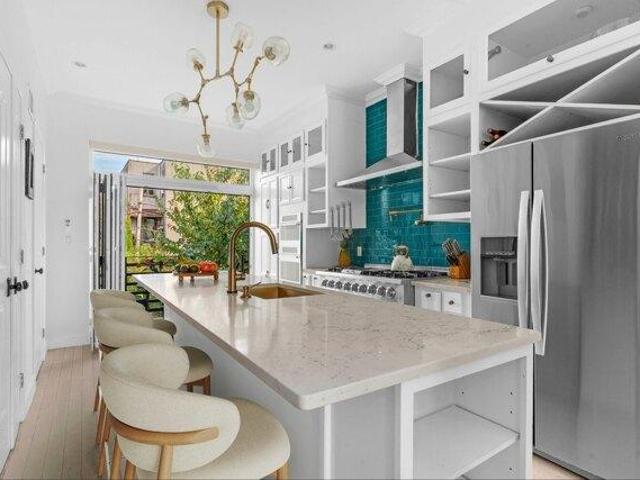3 bedroom, Brooklyn NY 11233 104902202