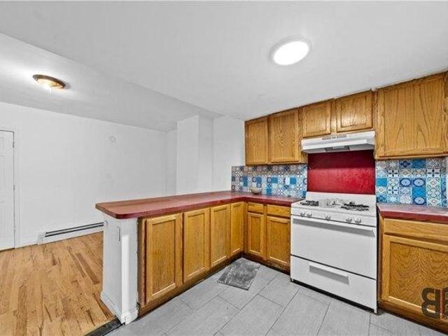 3 bedroom, Brooklyn NY 11233 103620866