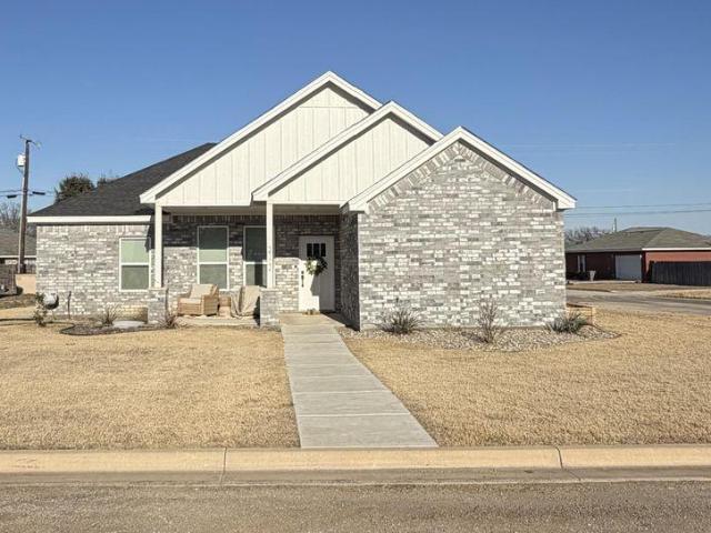 3 bedroom, Brownwood TX 76801 100973138