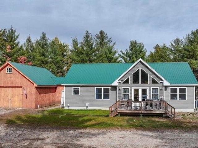 3 bedroom, Brownfield ME 04010 104446262
