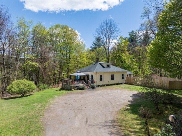 3 bedroom, Buckland MA 01370 102595818