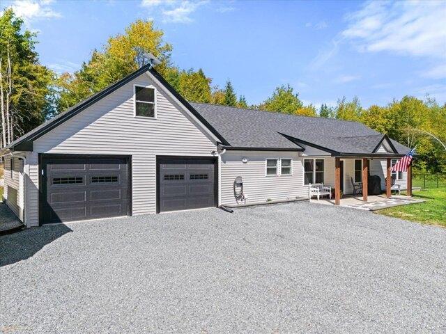 3 bedroom, Bucksport ME 04416 104191132