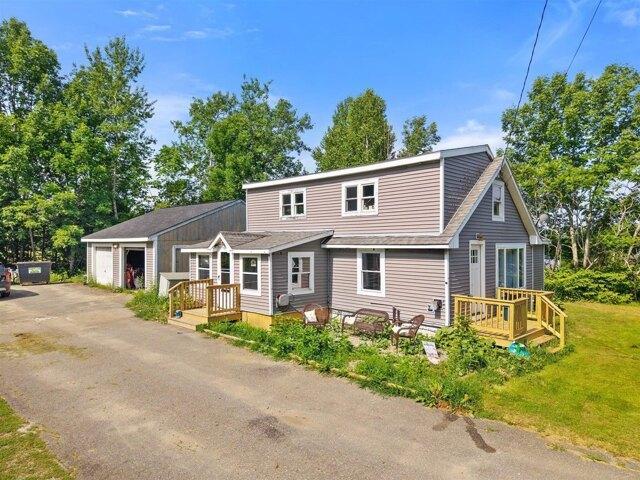 3 bedroom, Bucksport ME 04416 104235212