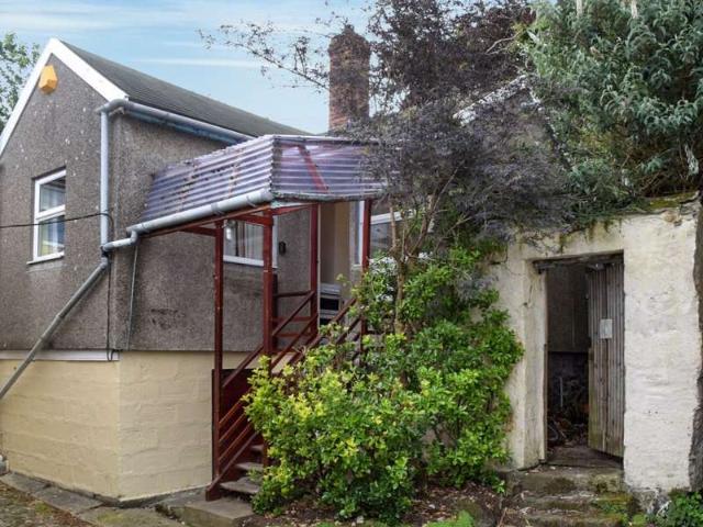 3 Bedroom Bungalow