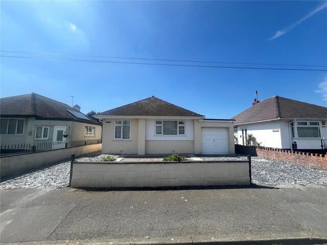 3 Bedroom Bungalow Conwy Conwy LS99029428
