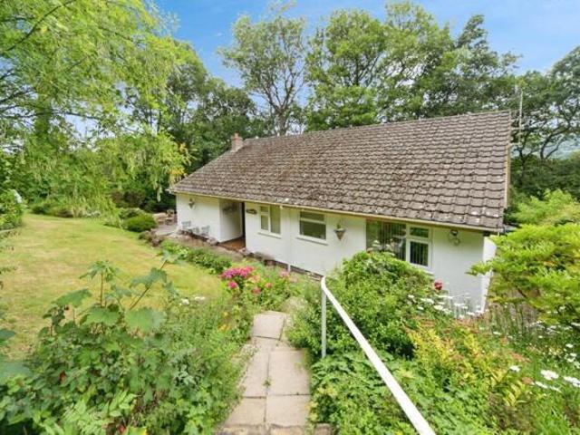 3 Bedroom Bungalow Conwy Conwy LS100787089