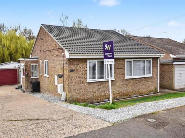 3 Bedroom Bungalow Corby Northamptonshire LS100503401
