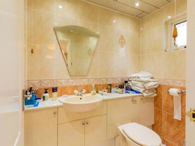 3 Bedroom Bungalow Cairndow Argyll And Bute PA24 85524234