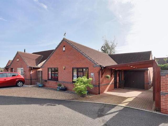 3 Bedroom Bungalow Calverton Calverton LS98765800