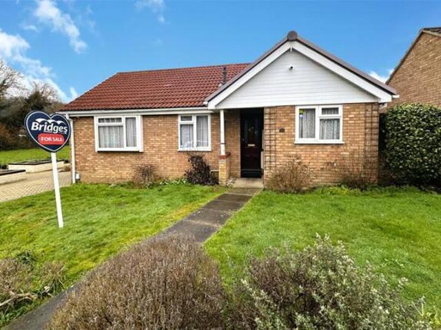 3 Bedroom Bungalow Camberley Surrey 101677324