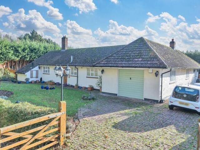 3 Bedroom Bungalow Cambridgeshire Cambridgeshire LS100881543