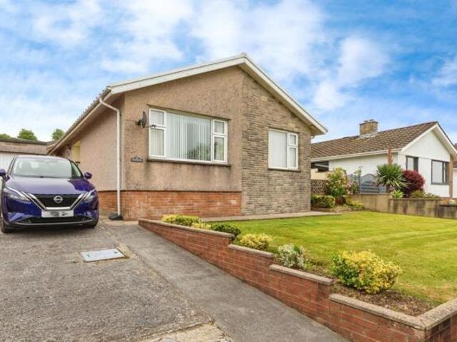 3 Bedroom Bungalow Carmarthen Carmarthenshire LS100398476