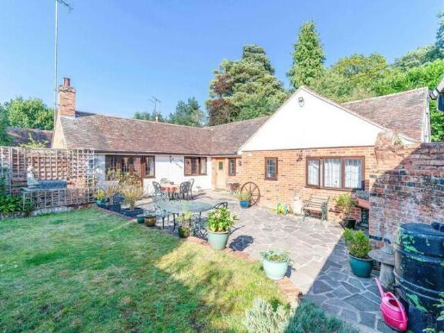 3 Bedroom Bungalow Castle Hedingham Castle Hedingham LS100366249