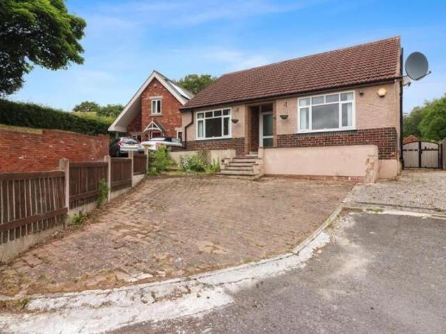 3 Bedroom Bungalow Chesterfield Derbyshire 98262547