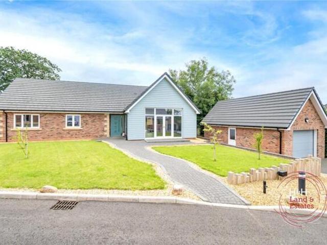 3 Bedroom Bungalow Cumbria Cumbria 101015219