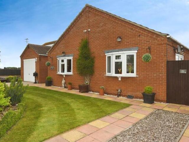 3 Bedroom Bungalow Amber Hill Amber Hill 99735975