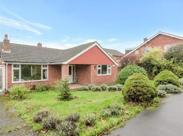 3 Bedroom Bungalow Appleby Magna Leicestershire 98612121