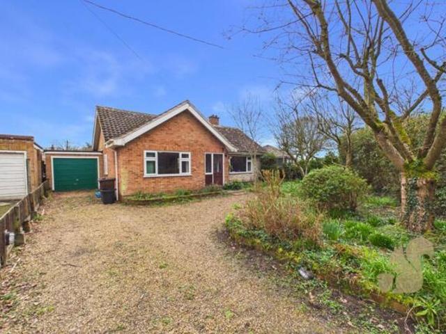 3 Bedroom Bungalow Ardleigh Ardleigh LS100096705