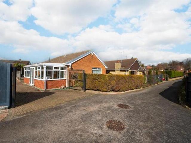 3 Bedroom Bungalow Barlborough Barlborough LS98687728