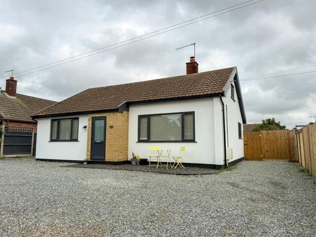 3 Bedroom Bungalow Beccles Suffolk 100987947