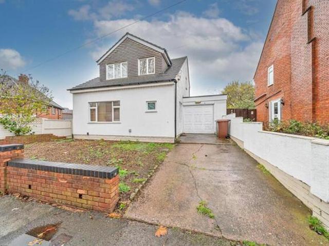 3 Bedroom Bungalow Bloxwich West Midlands 101796770