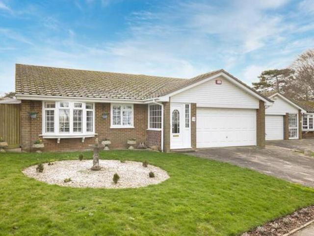 3 Bedroom Bungalow Broadstairs Kent 101931696