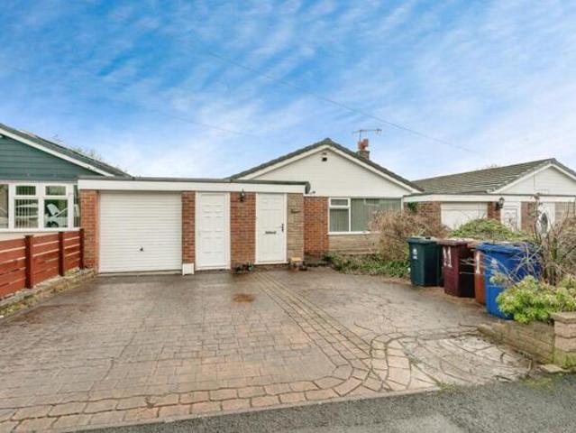 3 Bedroom Bungalow Burnley Lancashire LS99029243