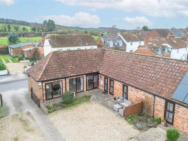 3 Bedroom Bungalow Devizes Wiltshire LS100366269