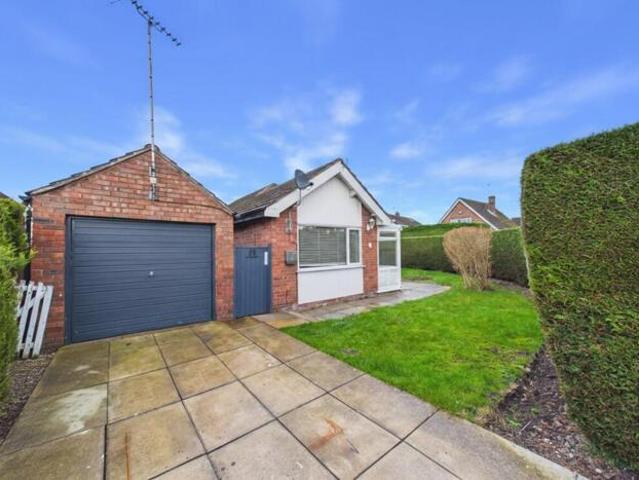 3 Bedroom Bungalow Deeside Flintshire 100649328