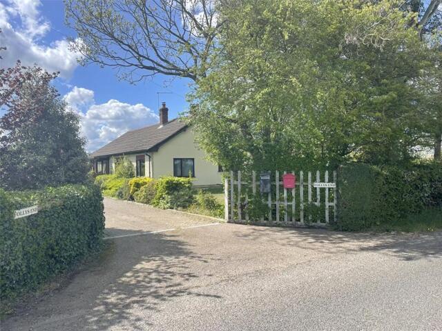 3 Bedroom Bungalow Denham Suffolk LS101996129