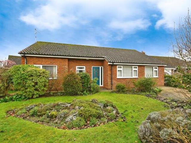 3 Bedroom Bungalow Dersingham Dersingham LS98612386