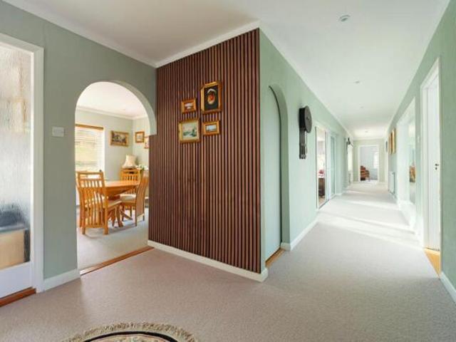 3 Bedroom Bungalow Folkestone Kent LS100579212
