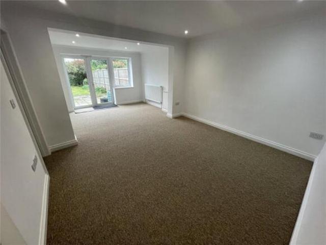 3 bedroom bungalow for rent in Charles Avenue, Norwich, Norfolk, NR7