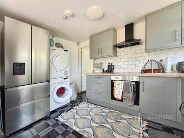 3 bedroom bungalow for rent in Broughton Drive, Nottingham, Nottinghamshire, NG8
