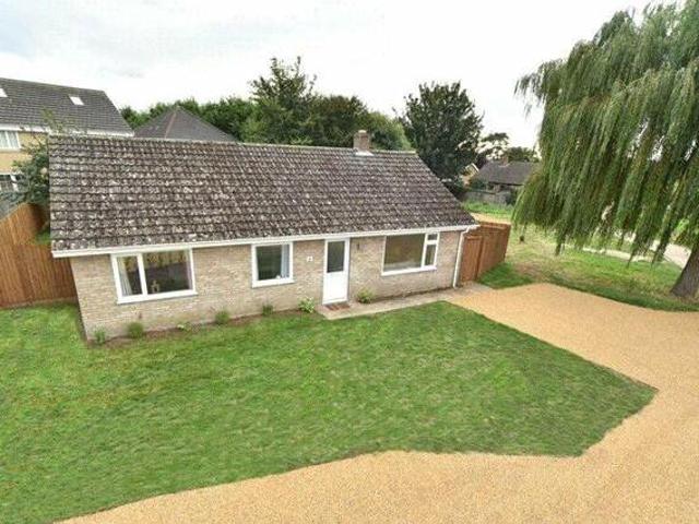 3 Bedroom Bungalow For Rent In Bury St. Edmunds, Suffolk