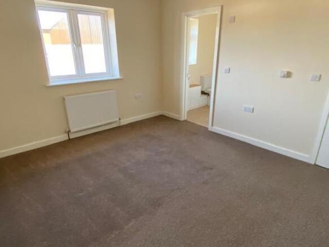 3 bedroom bungalow for rent in Gravelly Bottom Road, Kingswood, Maidstone, ME17