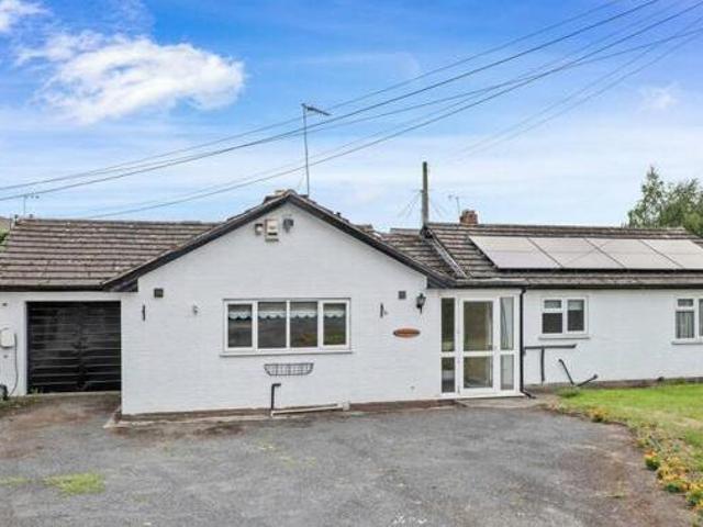 3 Bedroom Bungalow For Rent In Holt Heath, Worcester
