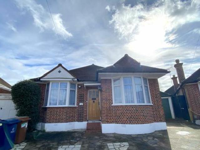 3 Bedroom Bungalow For Rent In Harrow