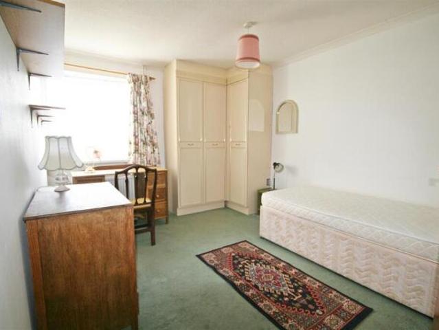 3 bedroom bungalow for rent in Headcorn Drive, Canterbury, CT2