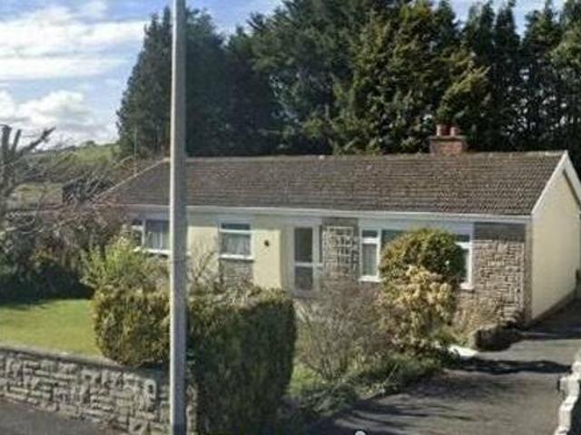 3 bedroom bungalow for rent in Llanllwch SA31