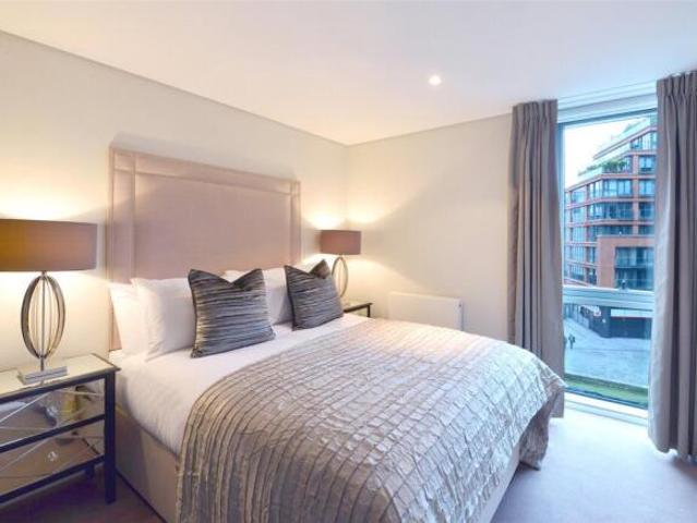 3 bedroom bungalow for rent in Merchant Square East, London, W2