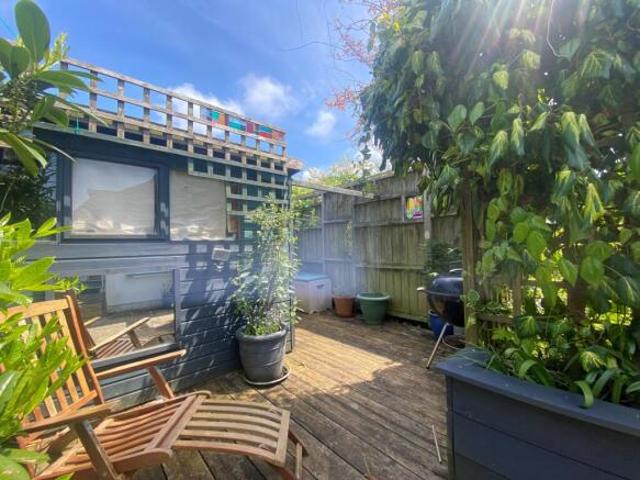 3 bedroom bungalow for rent in Northwood Avenue, Saltdean BN2 8RG, BN2