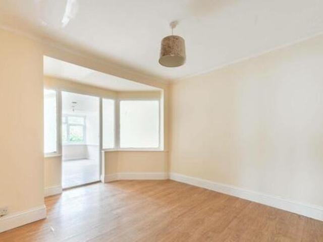 3 Bedroom Bungalow For Rent In Northolt